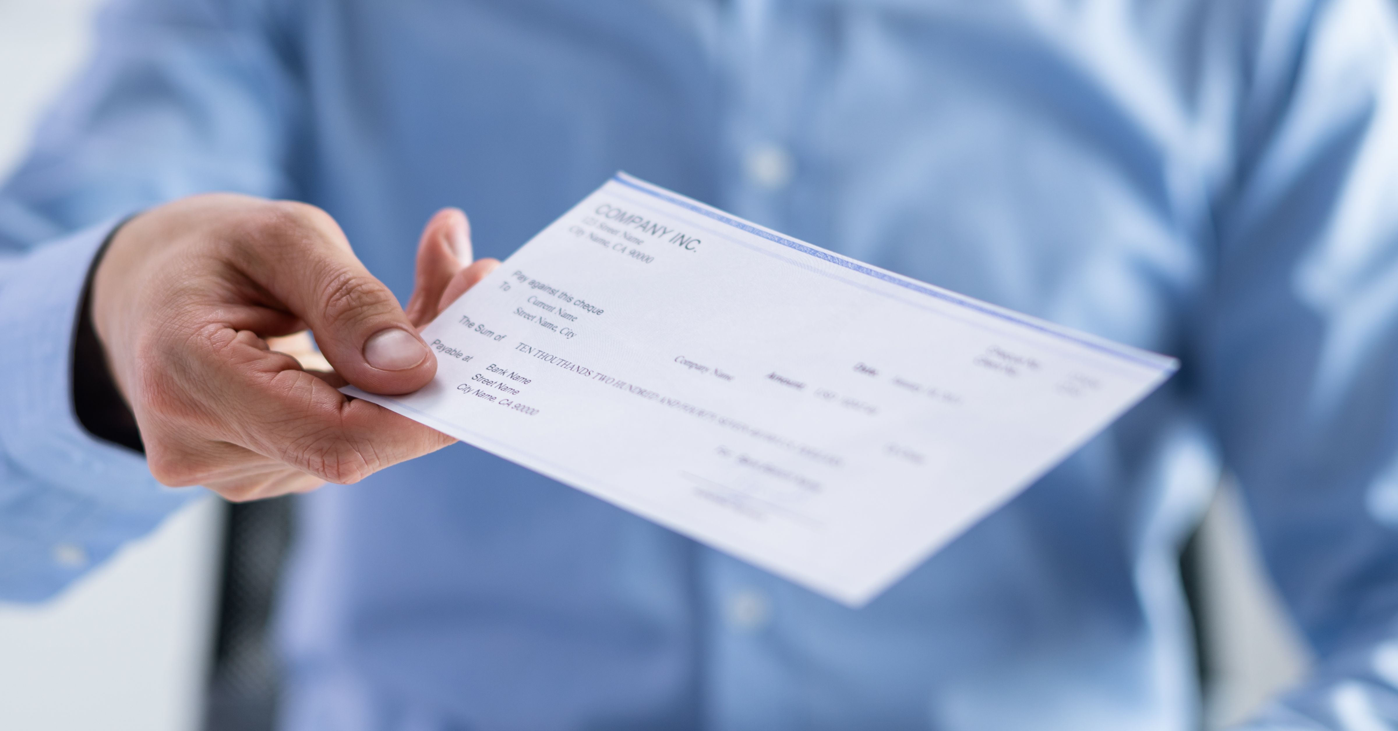 4 Tips for Managing Your First Agent Commission Check